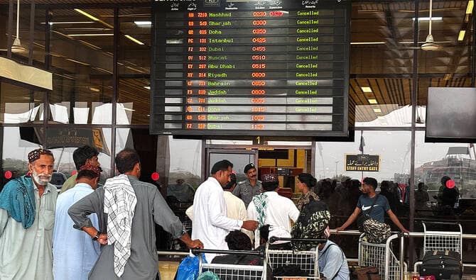 Pakistan sets up Hajj flight helpline as India-Pakistan tensions ...